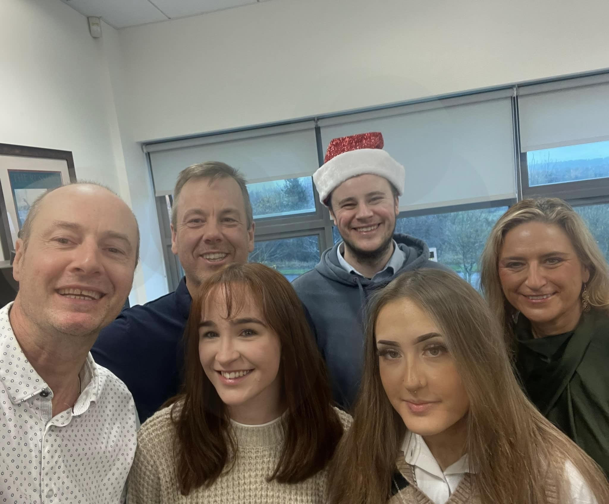 Travelling Home for Christmas | Robson Laidler Christmas Video 2022 ...